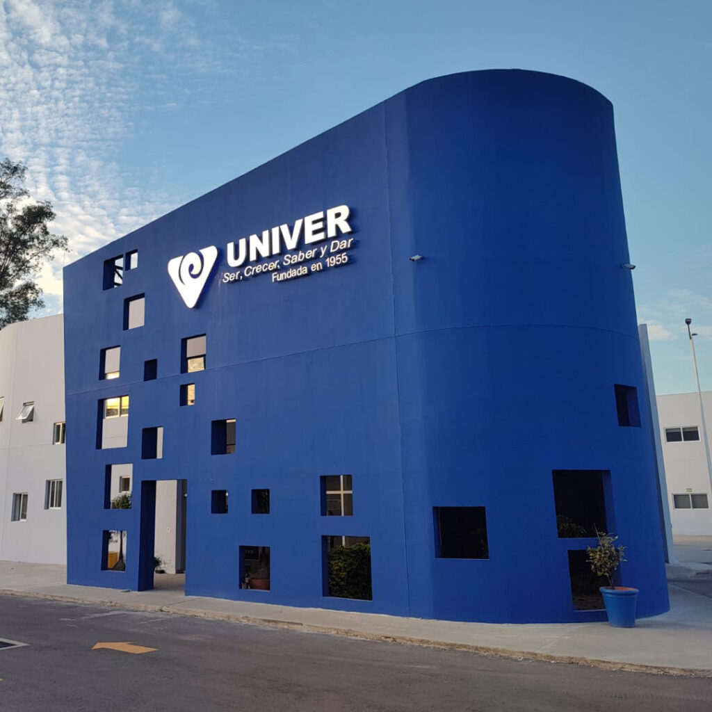 Licenciaturas Univer